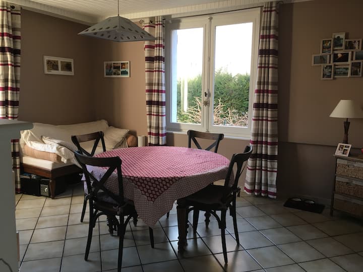 Deux Chambres Au Calme, Petit Déjeuner, Parking - Annecy