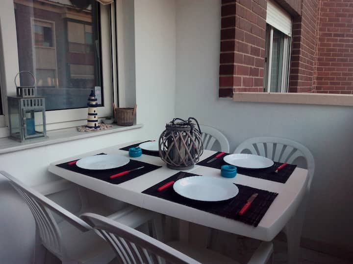 Amplio Apartamento Con, A/a - Dénia