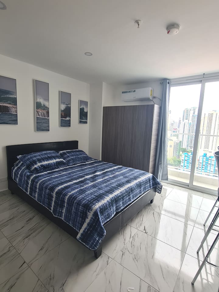 Apto-estudio De Lujo En Panamá - Panama City