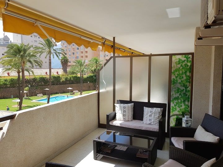 Bonito Apartamento En Calpe, En Zona Calalga - カルペ