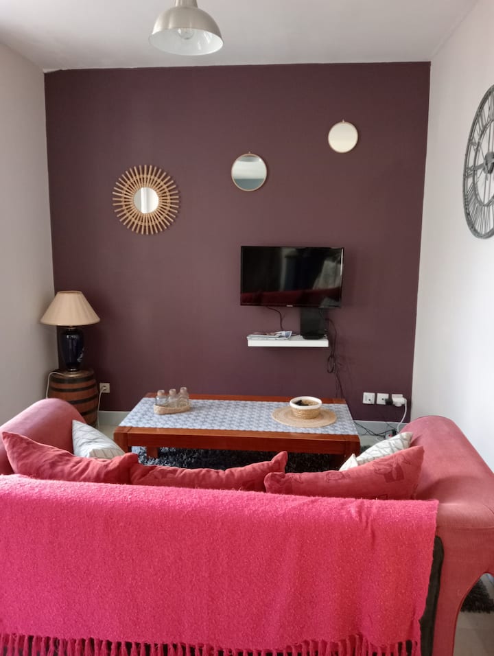 La Toue De Loire - Bourgueil