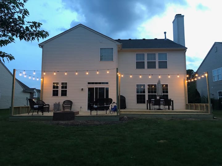 Room For Everyone! Close To Everything! - Carmel, IN