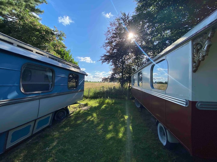 Glamping Barn And 2 Gypsycarvans - Zoersel