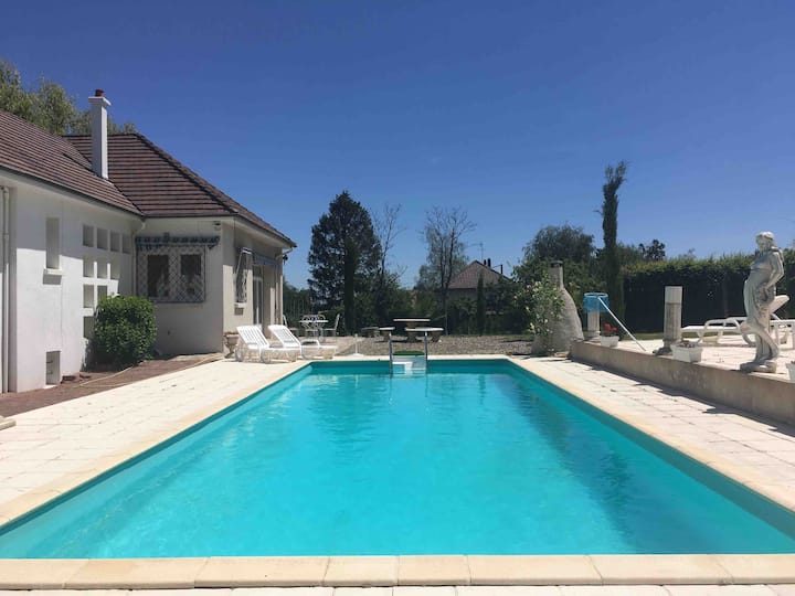 Le Relais St Trop’ / Chambre Romy - Moulins