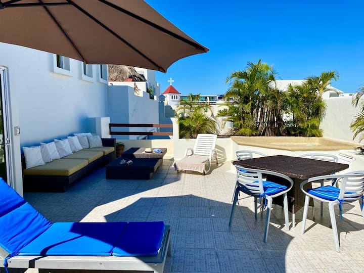 Rare Penthouse W/ Its Own Private Roof Top By 5ta - Playa del Carmen