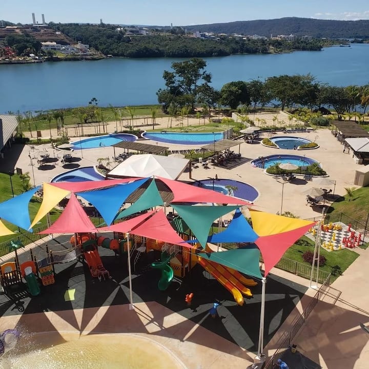 Flats Mobiliados P/ Toda A Família!
1 Ou 2 Quartos - Caldas Novas