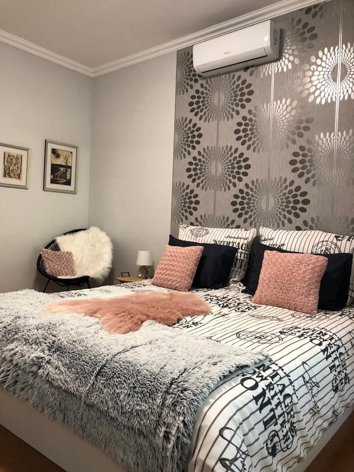 Cactus Apartment- Closed Parking Space - Szeged
