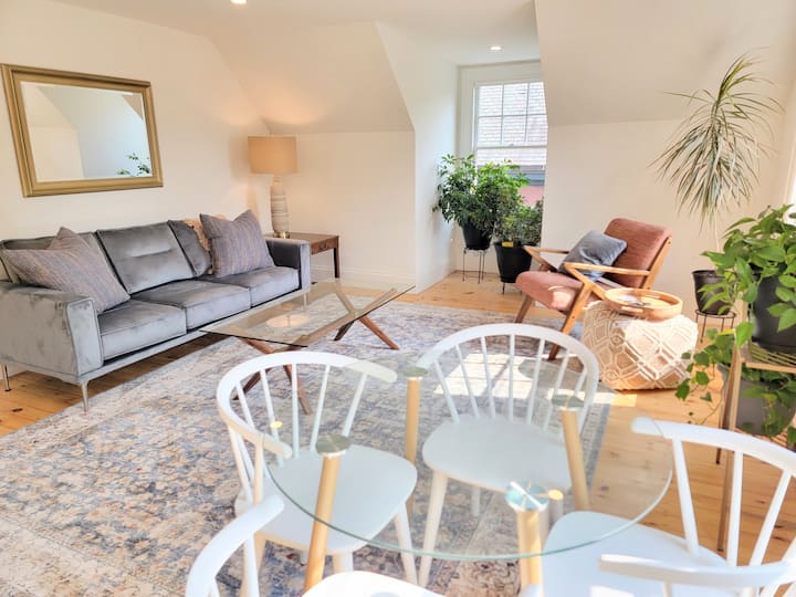 Spacious West End Loft In Charming Family Home - Portland, ME