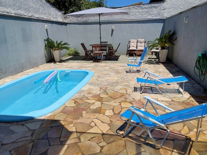 Casa Com Piscina. - Guaratuba