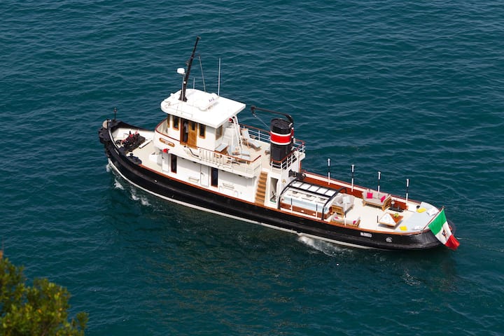 Yacht D'epoca Rimorchiatore Vittorino 1914 - Capri