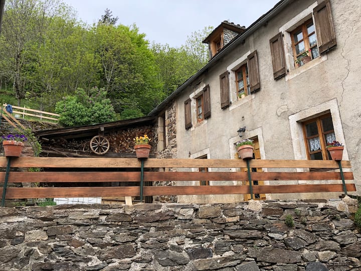 Gîte Sur Les Contreforts De L'aubrac - Saint-Geniez-d'Olt