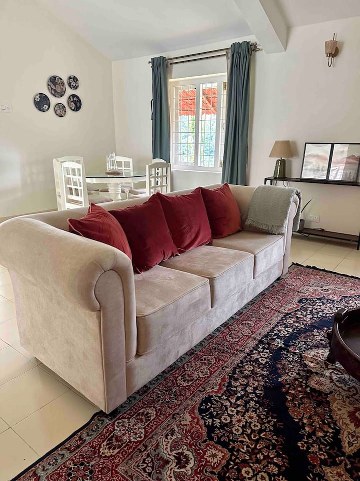 Hoopoe House - Exclusive One Bedroom Villa In Ooty - Ooty