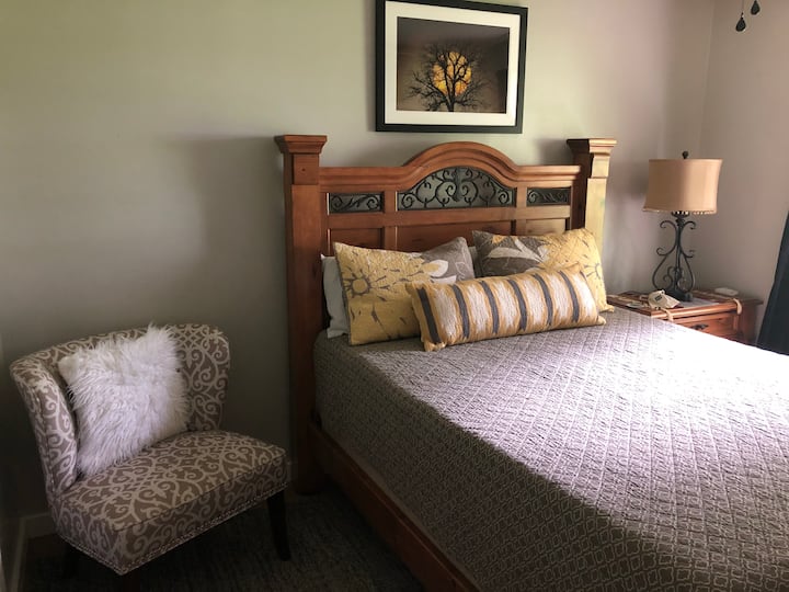 Country Aire 2. Two Bedrooms With Private Bath. - Brenham, TX