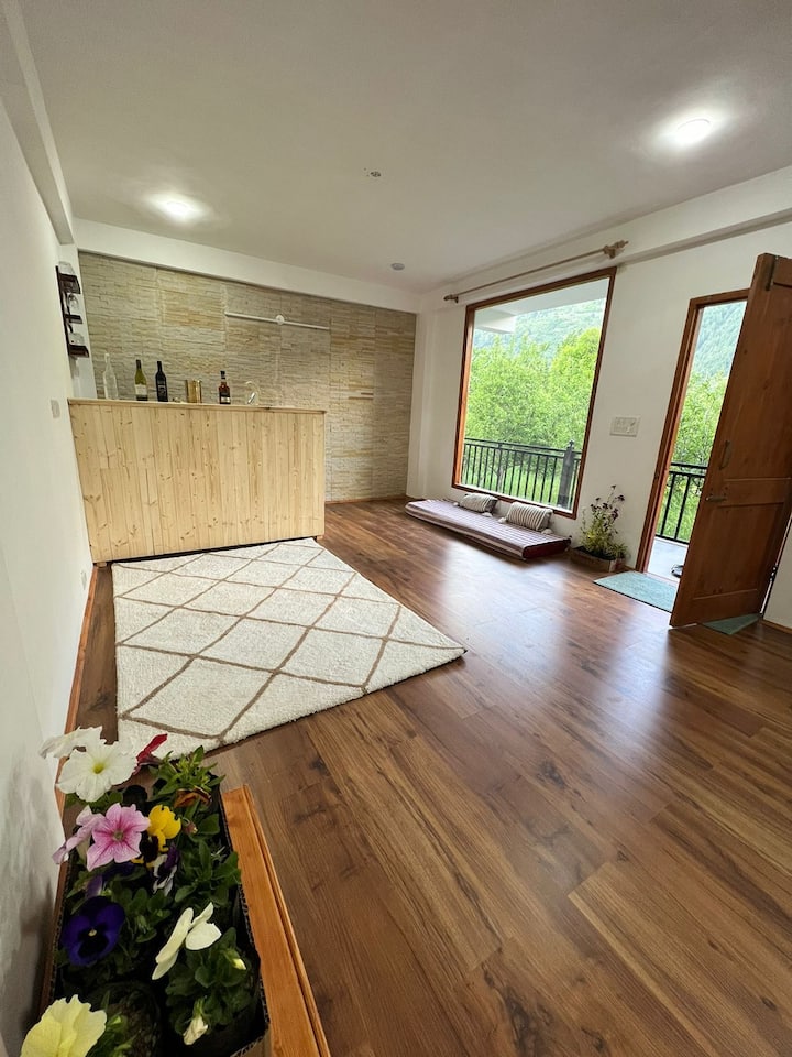 Eigen Stays
(A Self-sustaining Ecosystem) - Manali