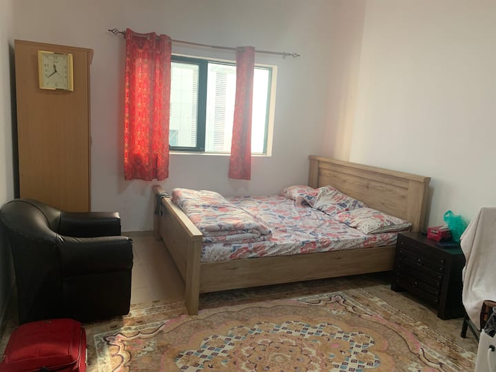 1 Bedroom -Kitchen With Amenities - Sharjah