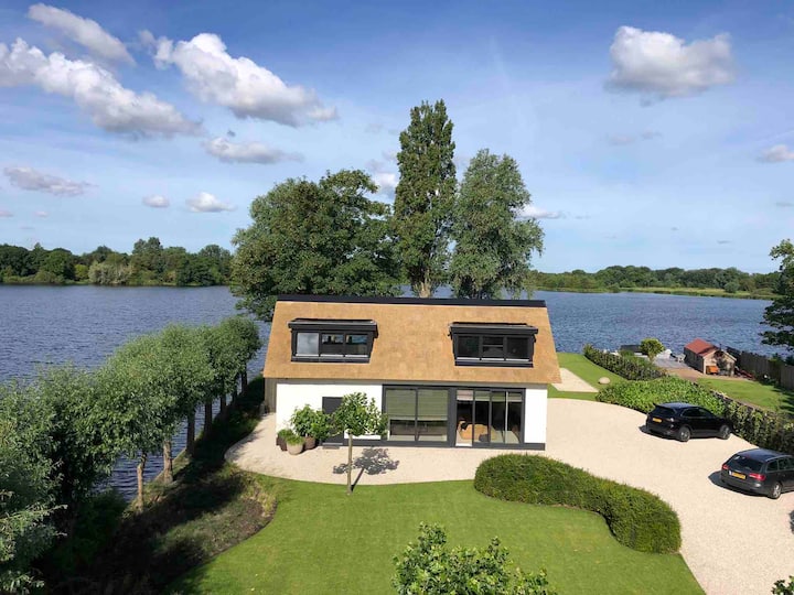Luxe Design Villa With Open View Over The Lake. - Volendam