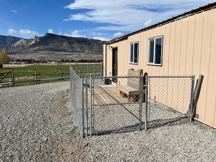Guest House! Great Views, Sleeps 6, Pet Friendly! - Wyoming