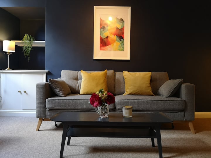 Central Bath Apt. Private Parking.courtyard Garden - Bath