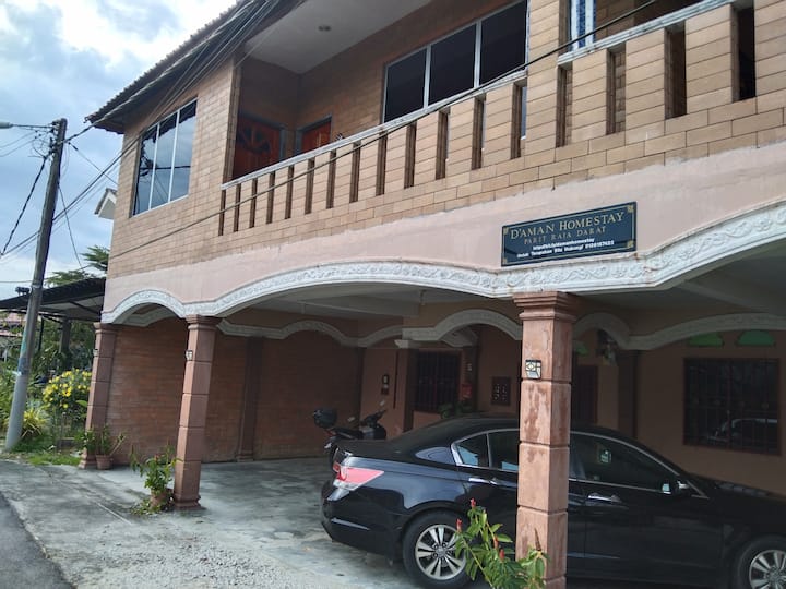 D'aman Homestay Parit Raja Darat - Ayer Hitam
