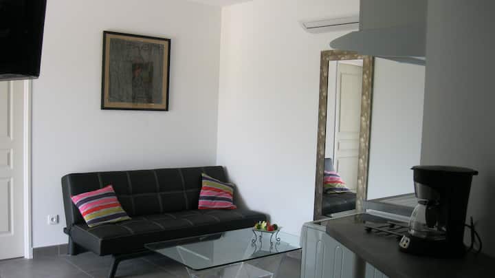 Appartement 4 Personnes Proche Mer Corse Du Sud - Porticcio