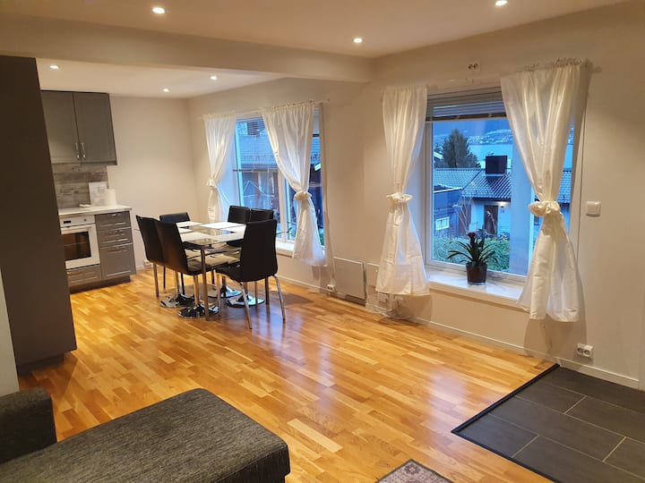 Modern Apartment Near The Center🌞 - Tromsø