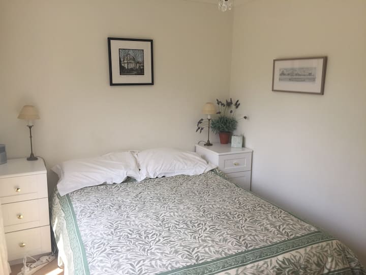 Double Bedroom - Peaceful Location Near The Thames - Wallingford
