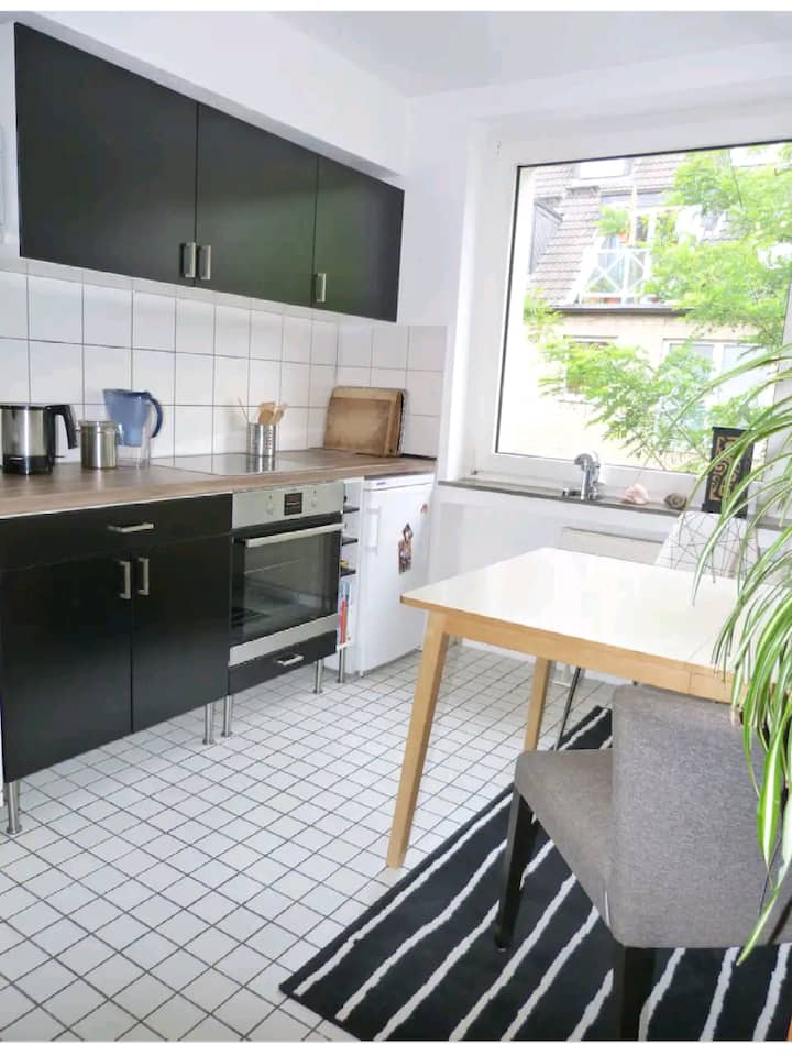 Ruhiges Apartment Nähe Rudolfplatz/zülpicherplatz - Cologne