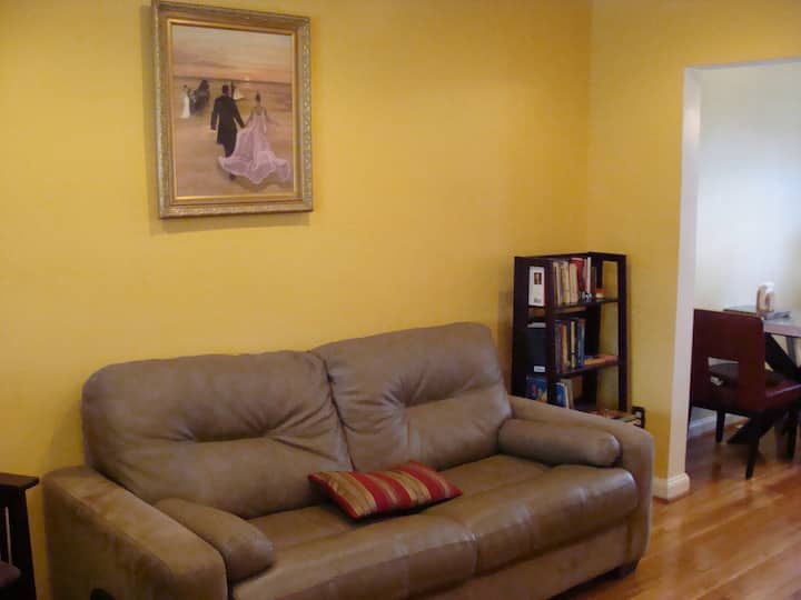 Cozy 2 Bed Home - Ideal For Traveler/business Stay - Union Station Washington
