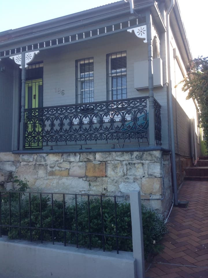 Delightful Semi Dynamic Inner West - Sydney