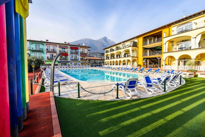 Garden Of Colors 107 | Residence Pool&fitness - Gardone Riviera