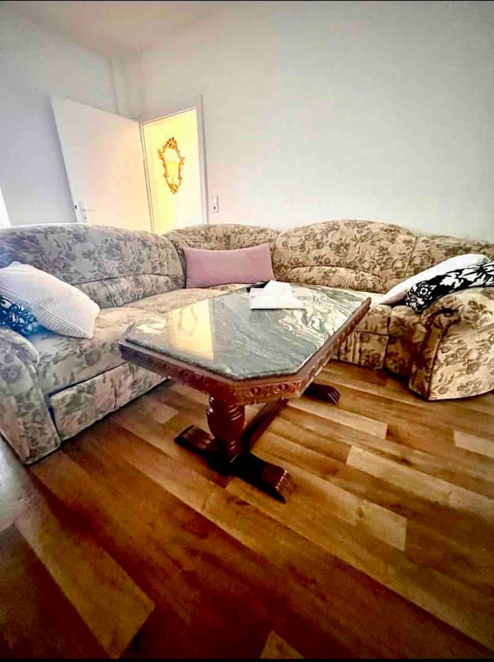 Komfortable 2 Zimmerwohnung - Riesa