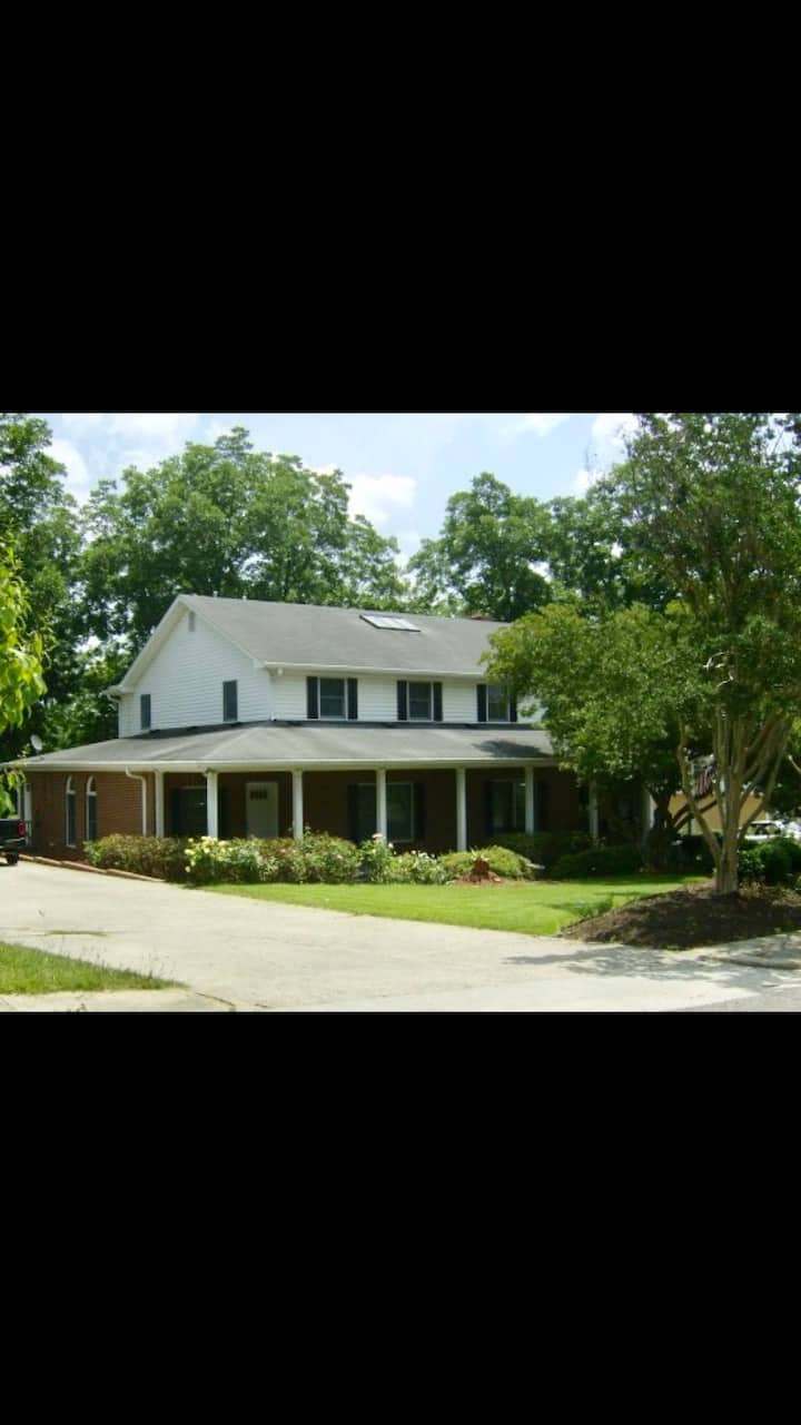Masters Rental 6 Miles From Course! - Augusta, GA
