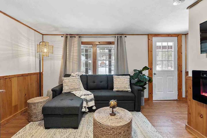 Modern Cabin W/private Hot Tub - Ski, Hike,relax! - New Hampshire (State)