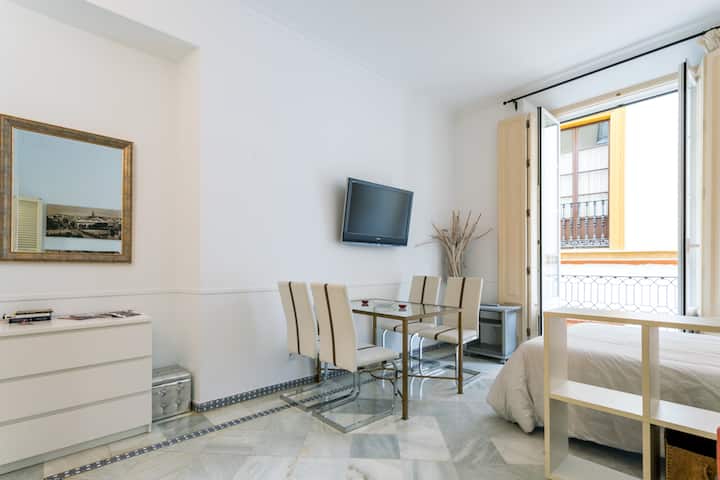 Studio Apartment Next To The Cathedral - Sevilla
