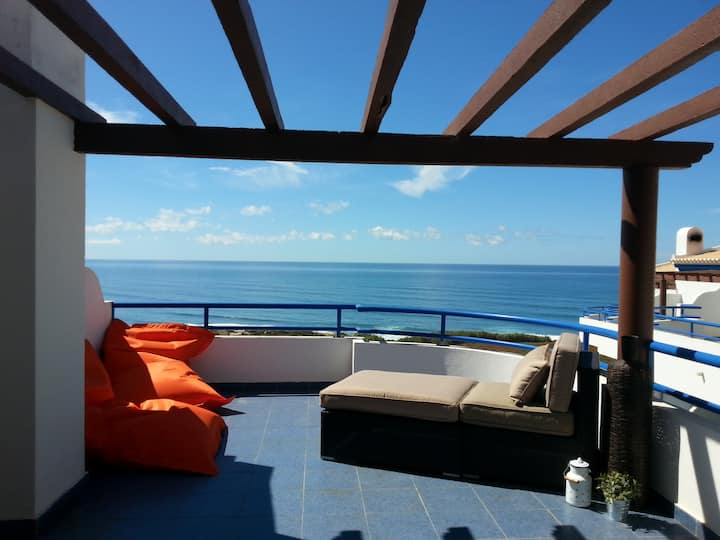 Apartamento Condomínio C/piscina - Vista Sobre Mar - Ericeira