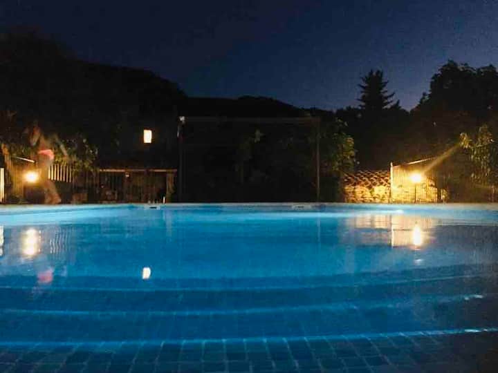 T2climatisé Avec Grande Piscine Au Pied Du Luberon - Gordes