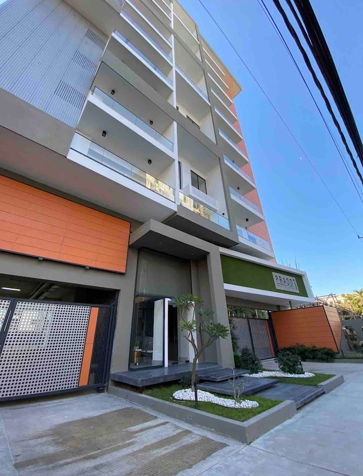 Luxurious 3bd W/fireplace/ Amazing
View/ Rooftopa+ - Santo Domingo