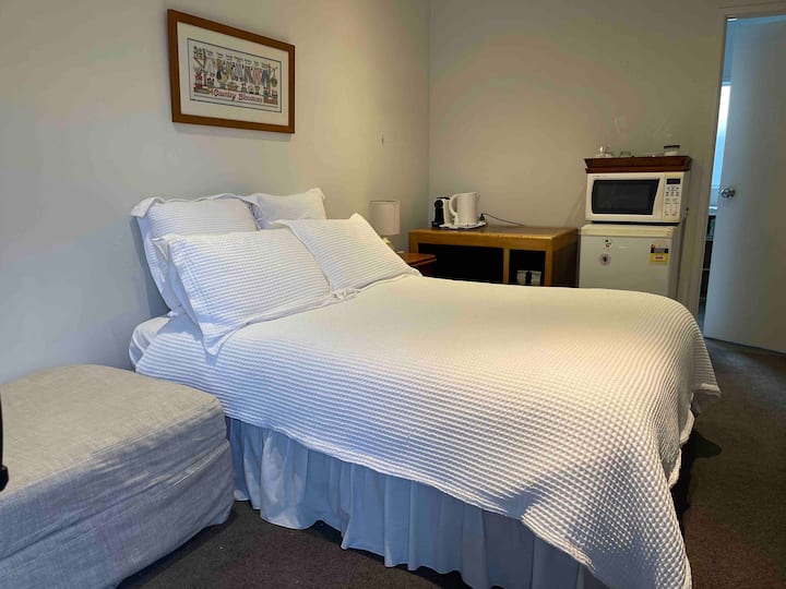 Little Totara Guest Studio - Clive