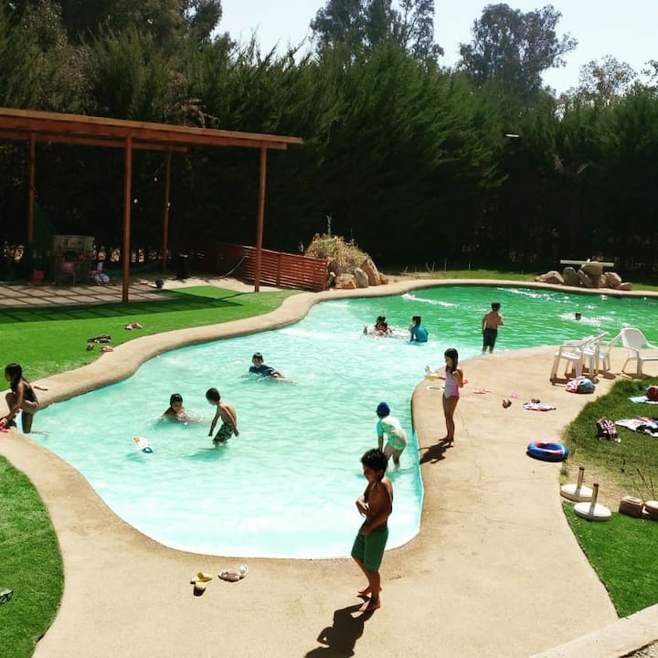 Cabaña Con Piscina Grande - Parcela Los Cipreses - Villa Alemana