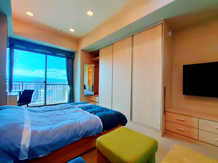 Convenient Studio- Balcony W/city Views Above Mrt - 싼샤 구