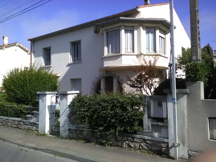 Castelnaudary: Maison Face Au Canal - Castelnaudary