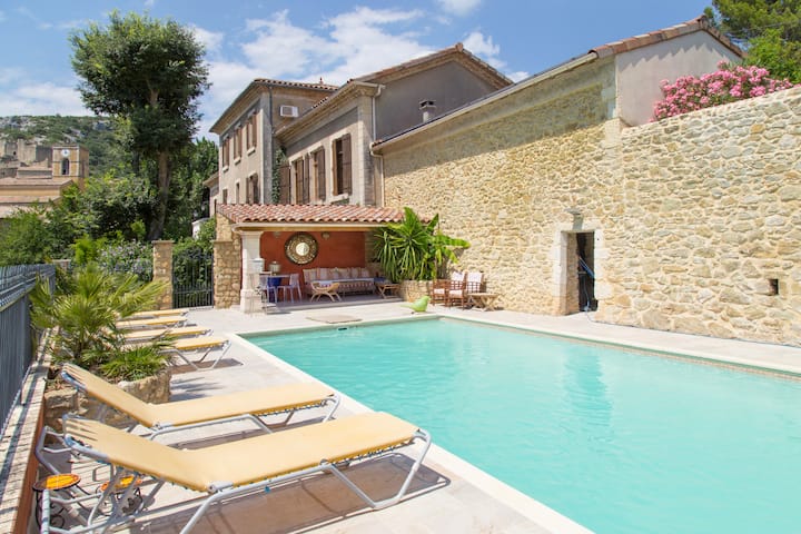 Gîte De Charme 4 Personnes Et Terrasse Privée - Bourg-Saint-Andéol
