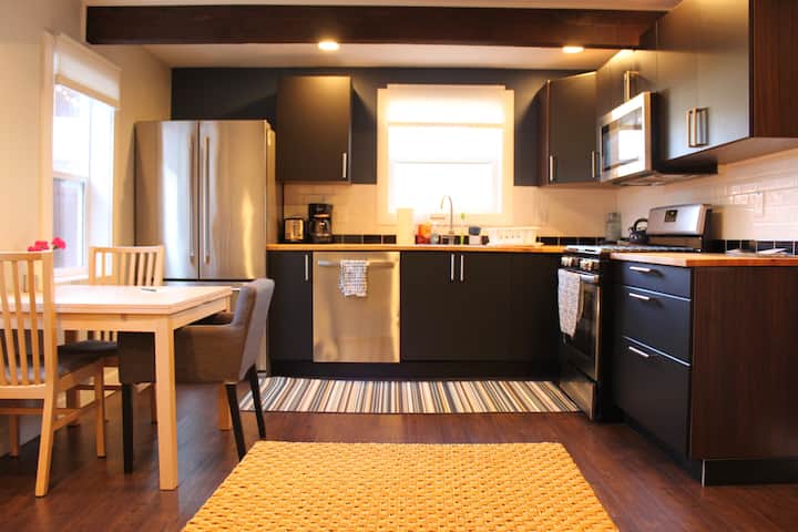 Modern Guest House In North Portland - University Park - Portland