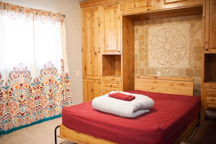 Pantano Hideout - Tucson, AZ