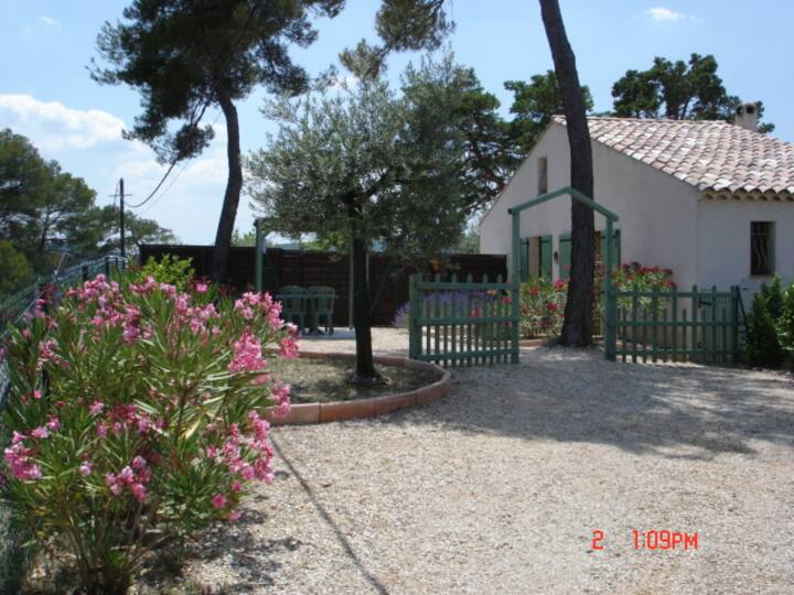Gîte Des Oliviers Surplombant Le Lac Esparron - Esparron-de-Verdon