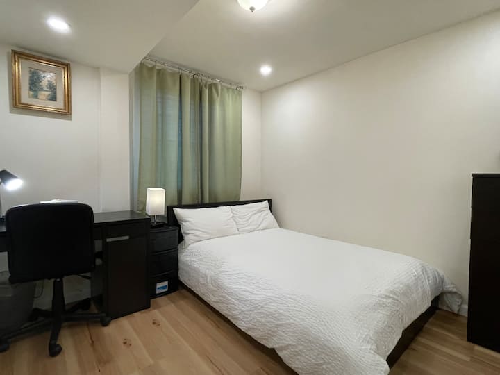 Cozy House With Own Bath.near Golden Gate Pk 5a2 - San Francisco, CA