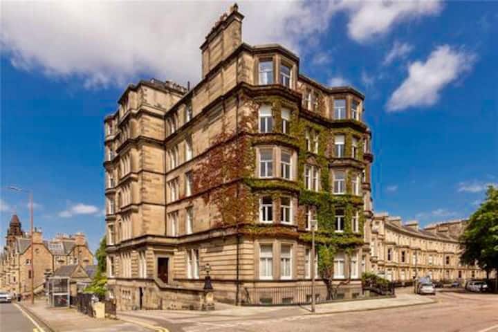 Stunning West End City Centre Apartment - Edinburgh
