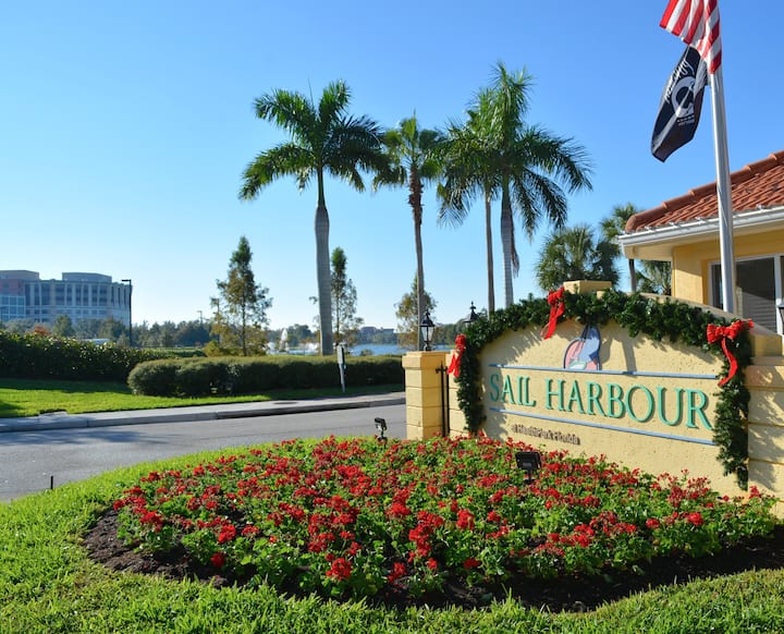 Top Florida's Villa Sail Harbor - Fort Myers
