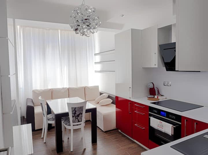 Top Center Luxury Apartment - Gabrovo