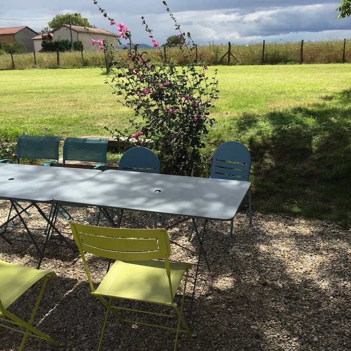 Gîte 4/5 Personnes à Civrieux - Massieux